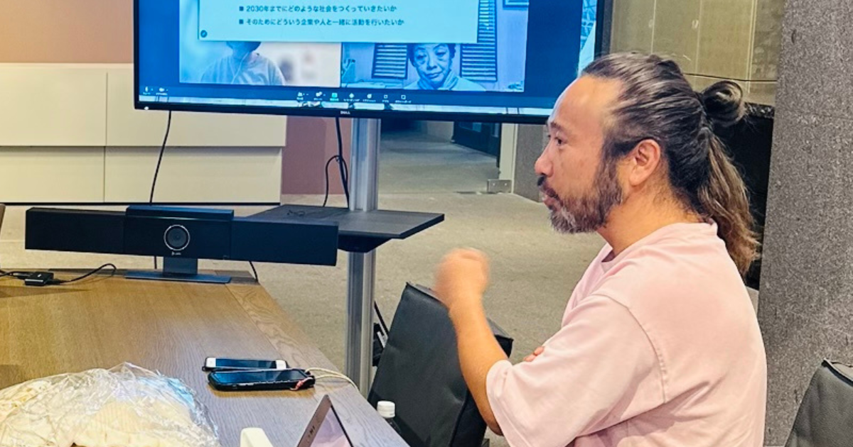 バリアをなくし、共感性でつながる。100％土に還る服Syncs.Earth廣田さんが語る共創をうむための秘訣 - planners